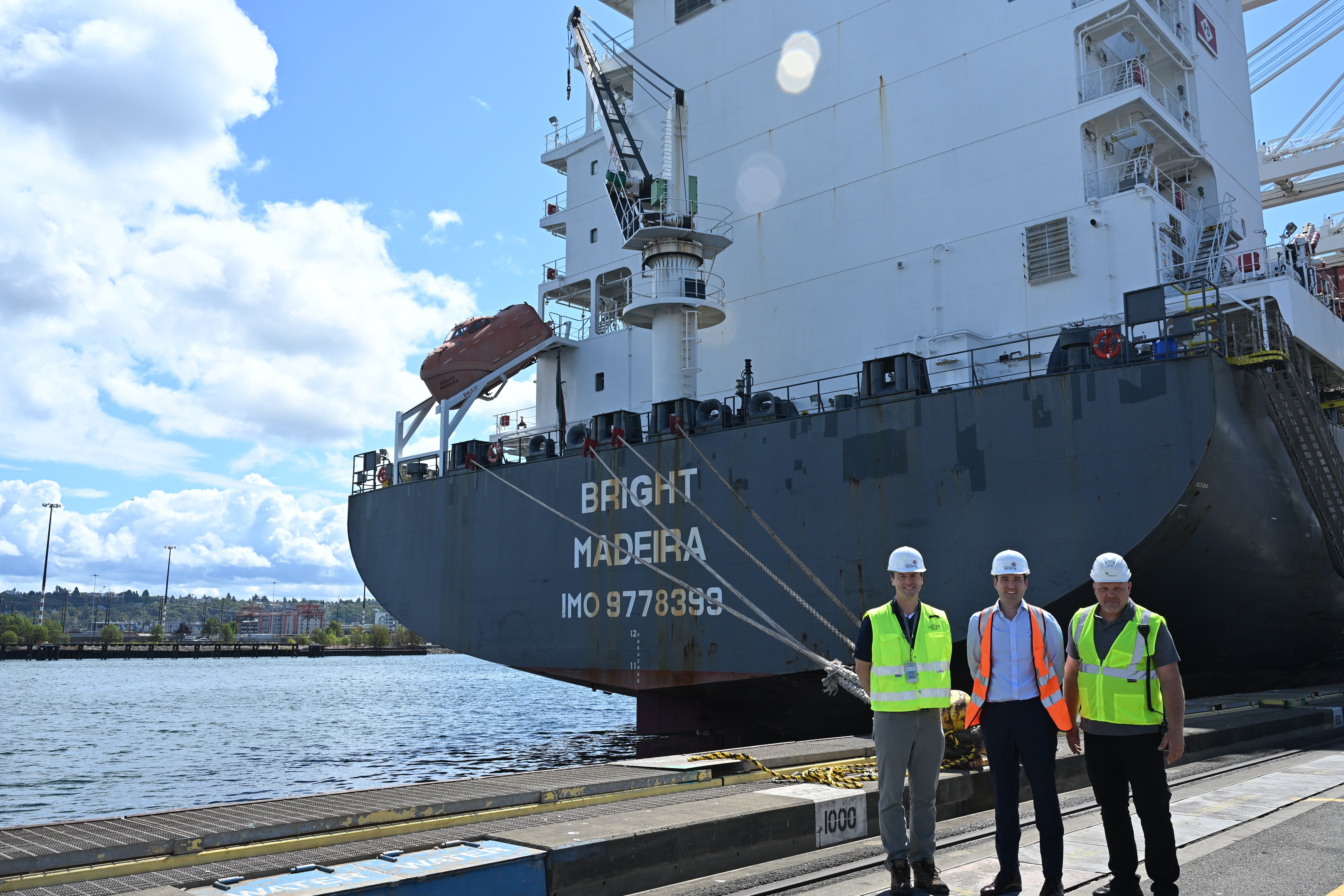 NWSA Marks Emirates Shipping Lines’ U.S. Debut with Sun Chief Express