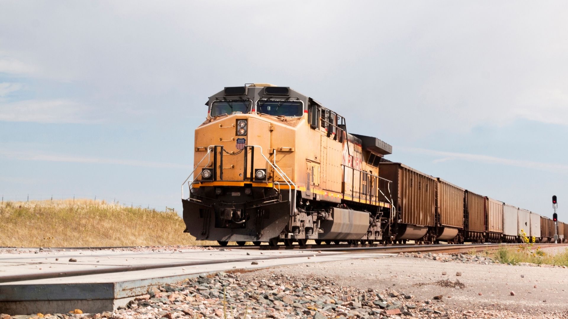 UP to Suspend Rail Service from US West Coast Ports to Chicago Global ...